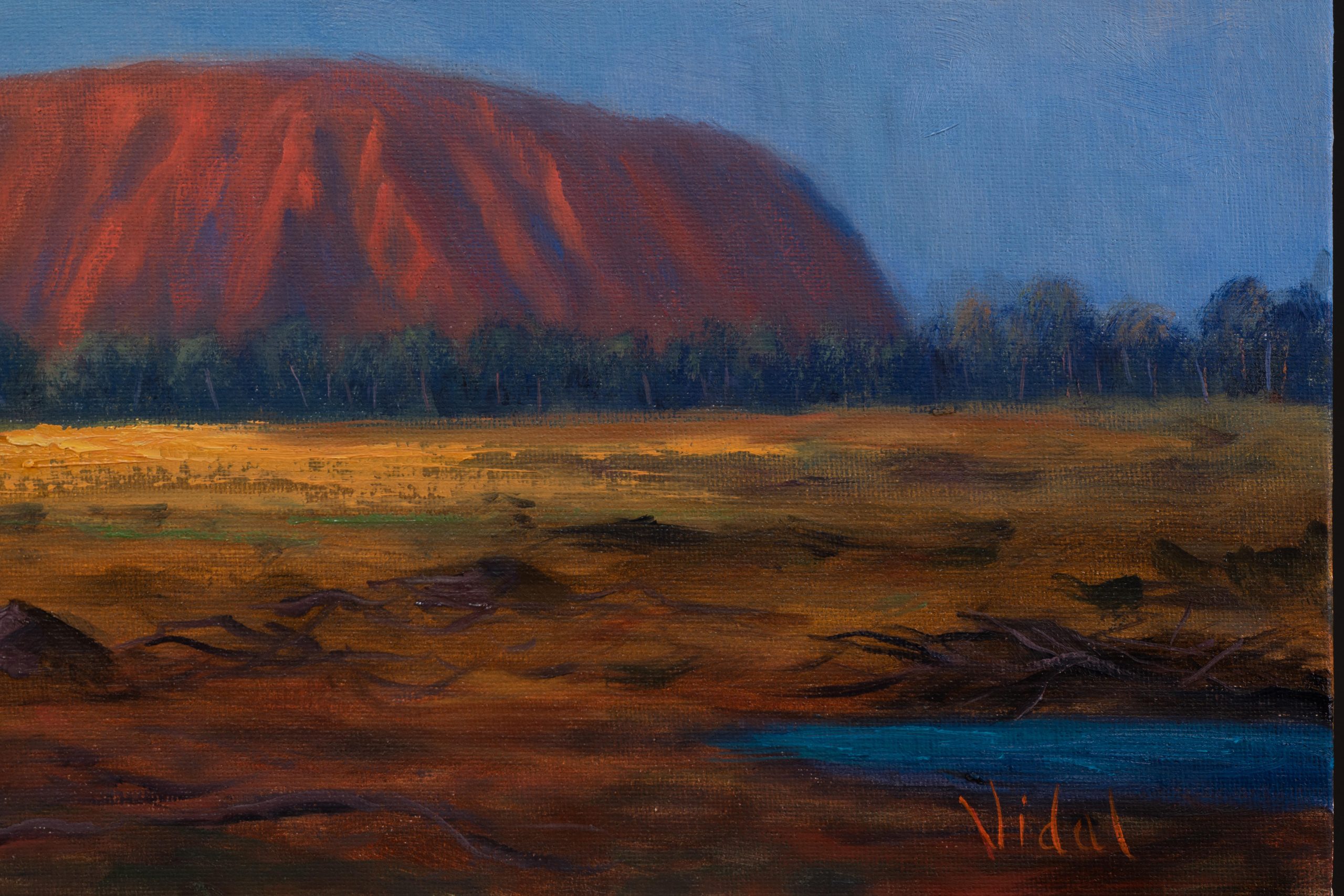 Morning atmospheric light on Uluru (Ayers Rock) - Art Lovers Australia