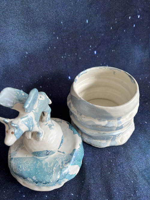 Travelling On, Ceramic Cake Sculpture - Art Lovers Australia