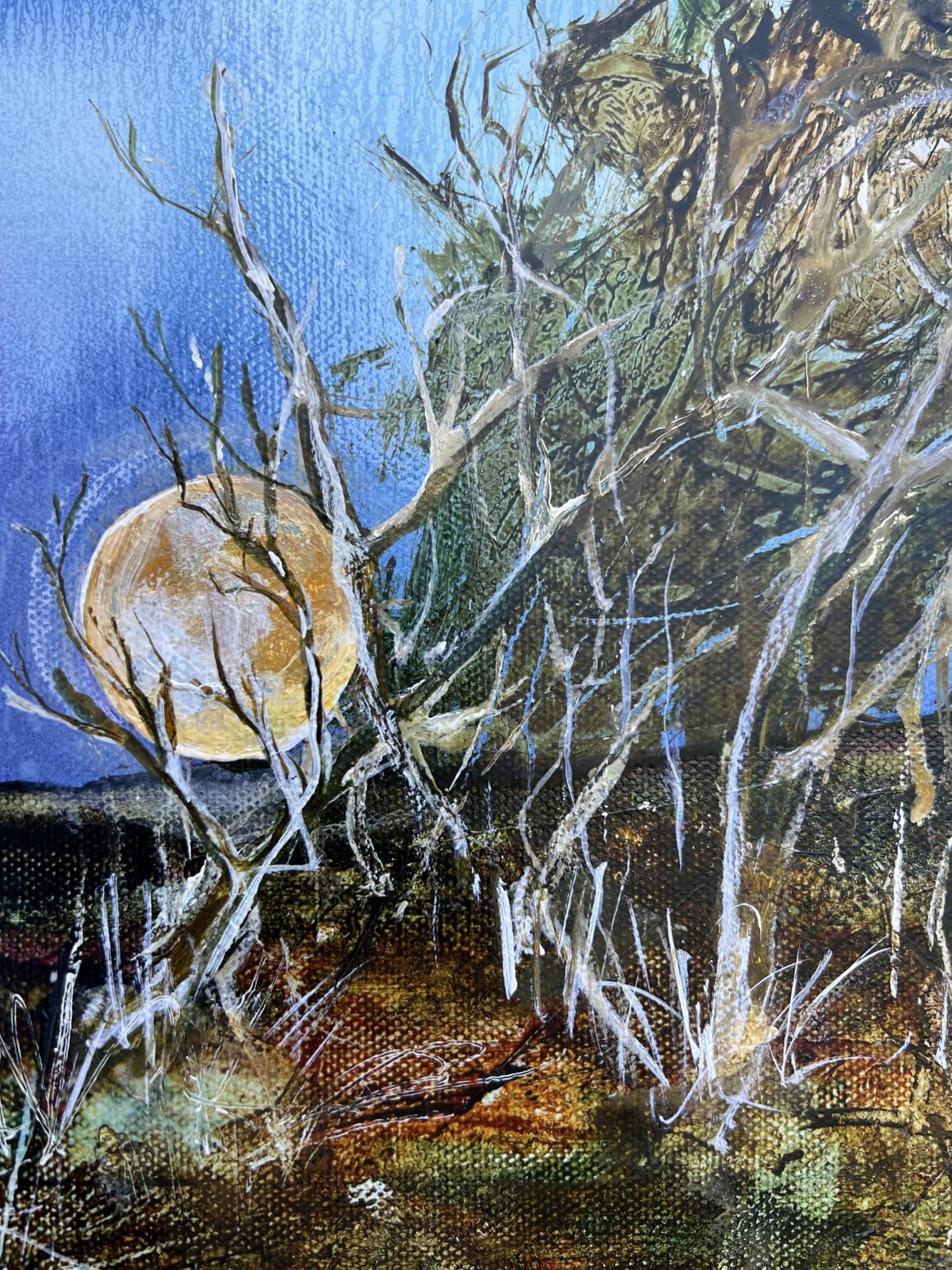 And the Moon Low Down - Art Lovers Australia